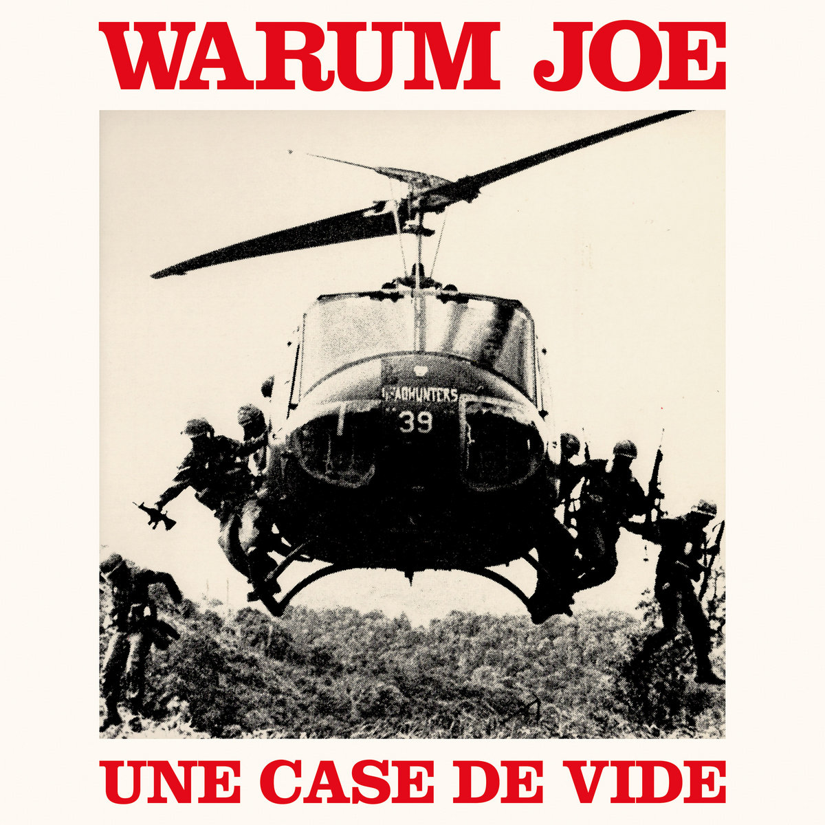 Une case de vide | WARUM JOE