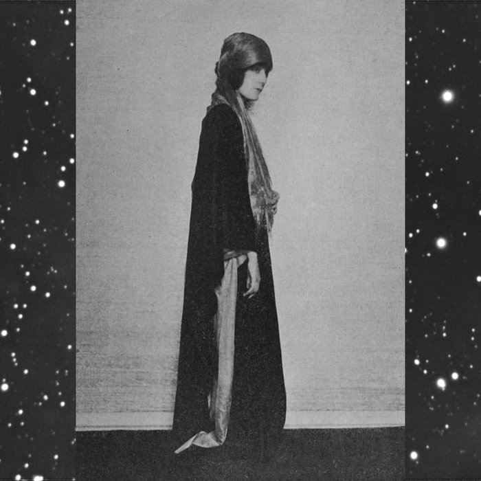 Phaenomenon of Paraselenae | Scattered Castles