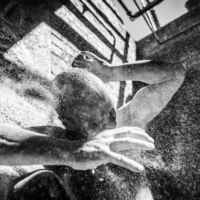 Mouthful of Dust | Simon McCorry