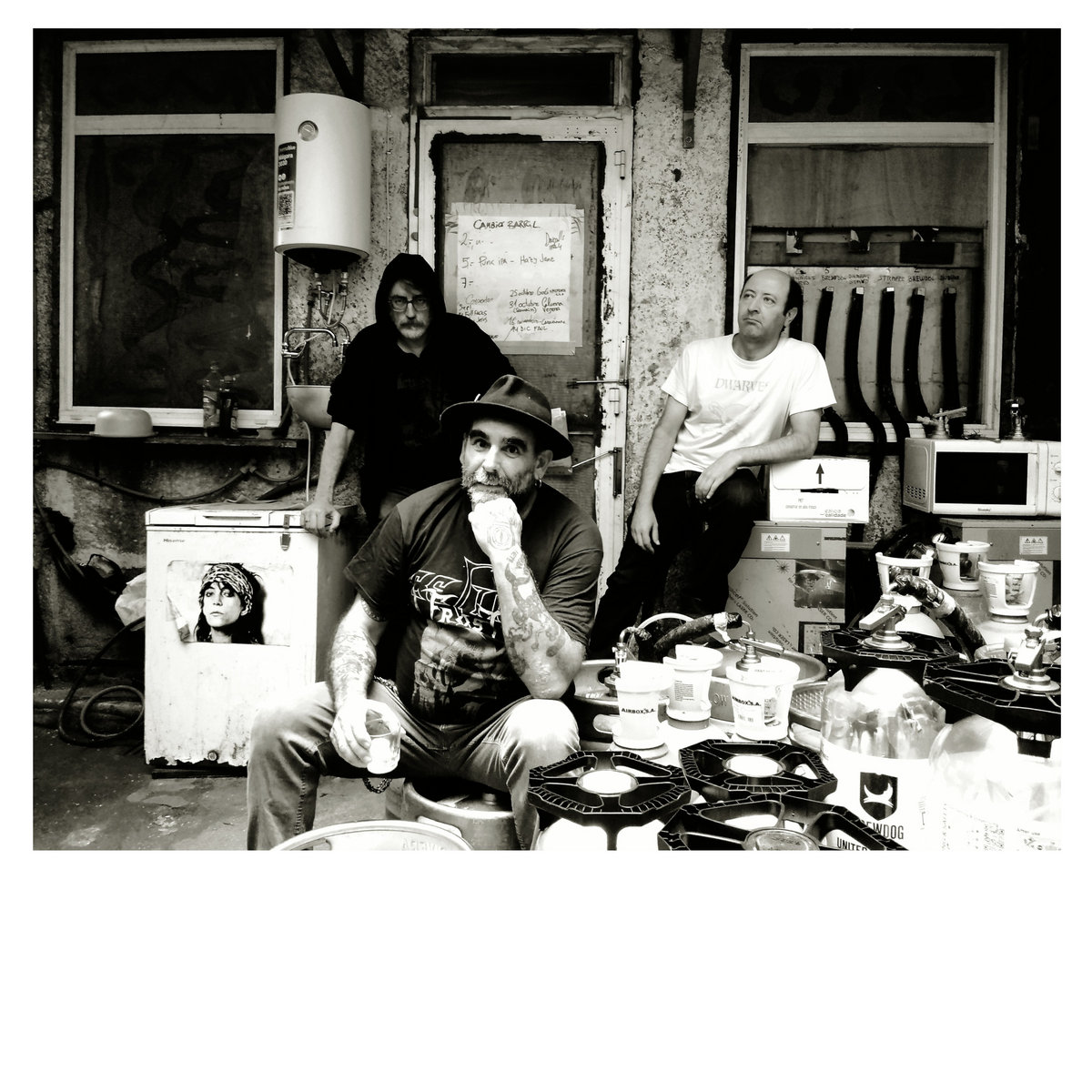 Mr. Miko's Revenge | Gog y las Hienas Telepáticas