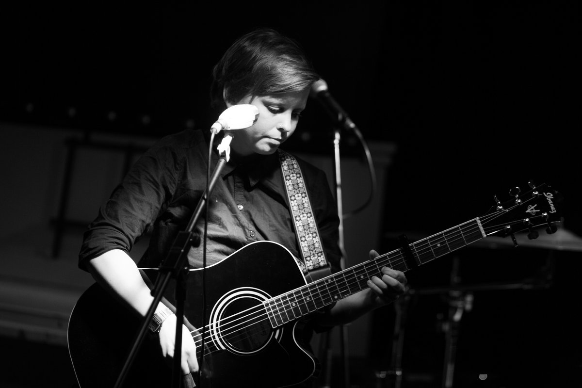 too many promises | Rina Gintarra