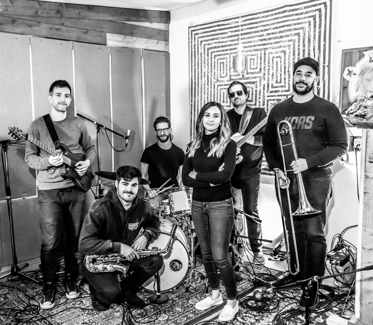 Live at Oceanfloor Recording Studio | Roxy & the Underground Soul Sound