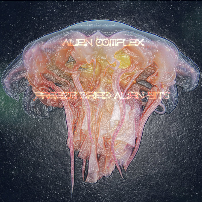freeze dried alien bits | alien complex | darqlab_media