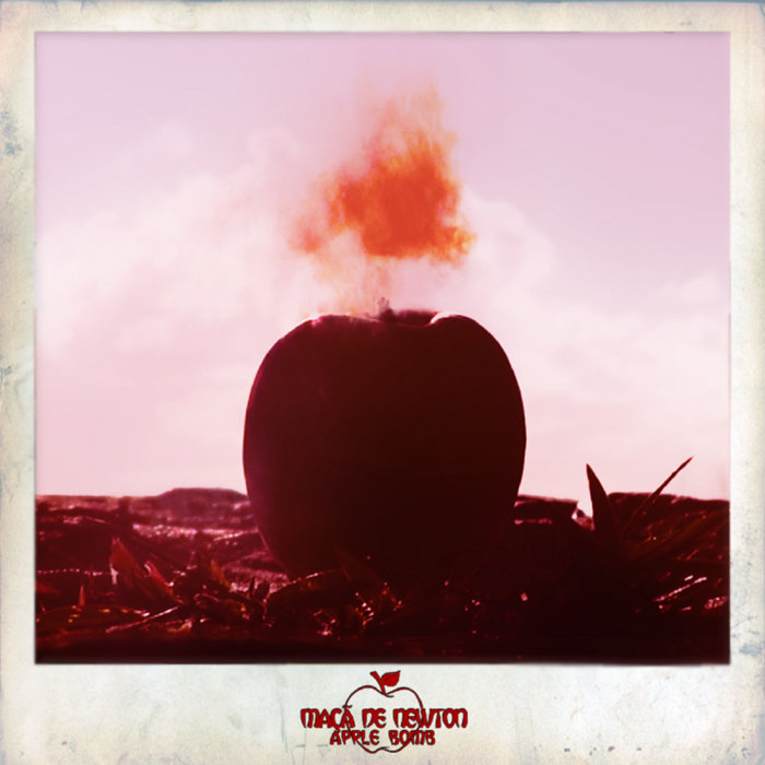 Apple Bomb | Maçã de Newton