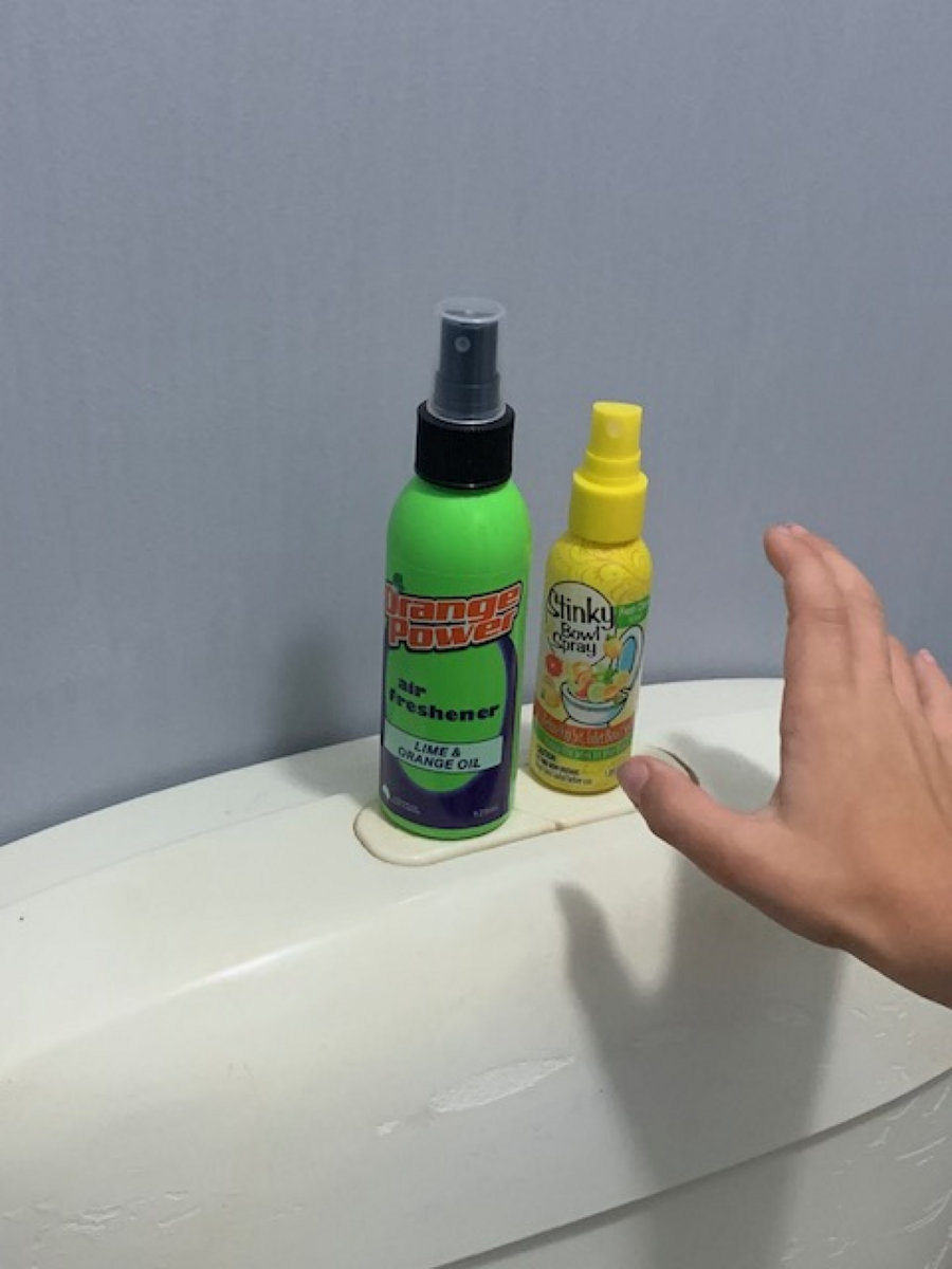 I Am Grabbing The Stinky Bowl Spray | Guitar player of my generation