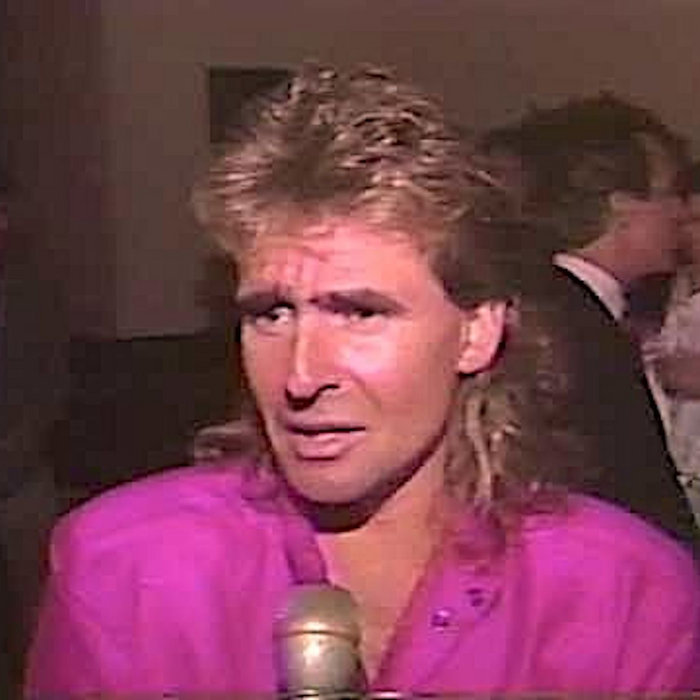 Interview + Daydream Believer (live Nashville radio) | Davy Jones ...