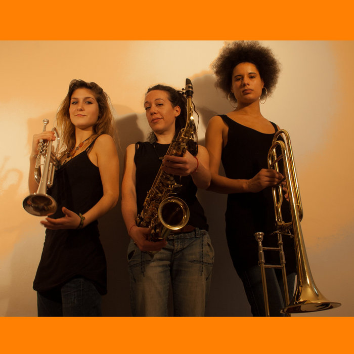 Horns praise | Naty princess | Natty Princess