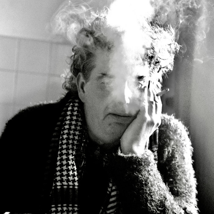 Dave Datblygu's Search In English For The House Of Tolerance | David R ...