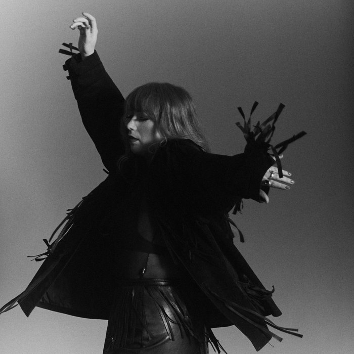 Feeling of Falling | Ruby Jones