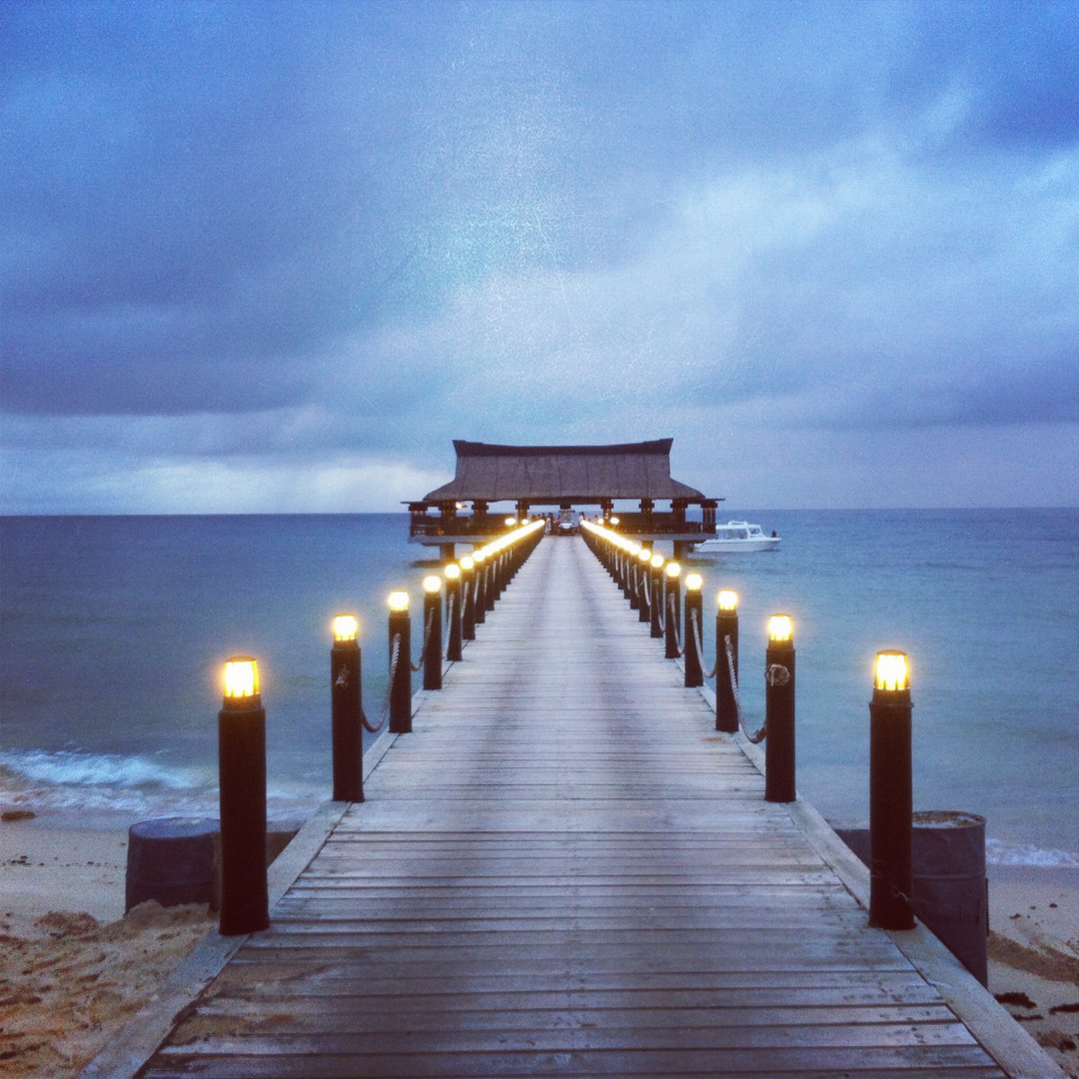 Fabolous ft. Tamia - So Into You (Justin de Guzman Remix) | Justin de ...