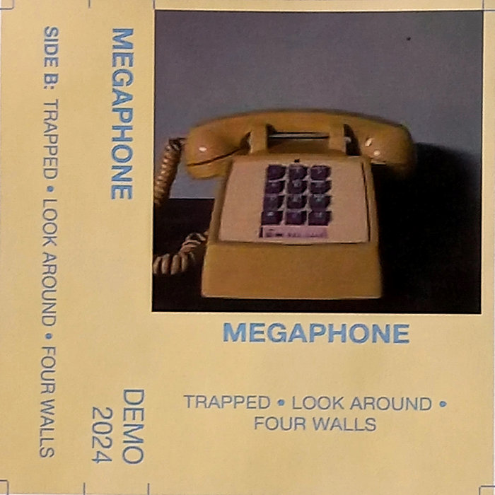 DEMO | MEGAPHONE