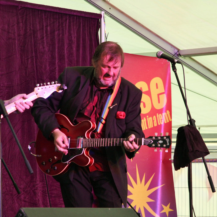 looking good two | alfie romeo band