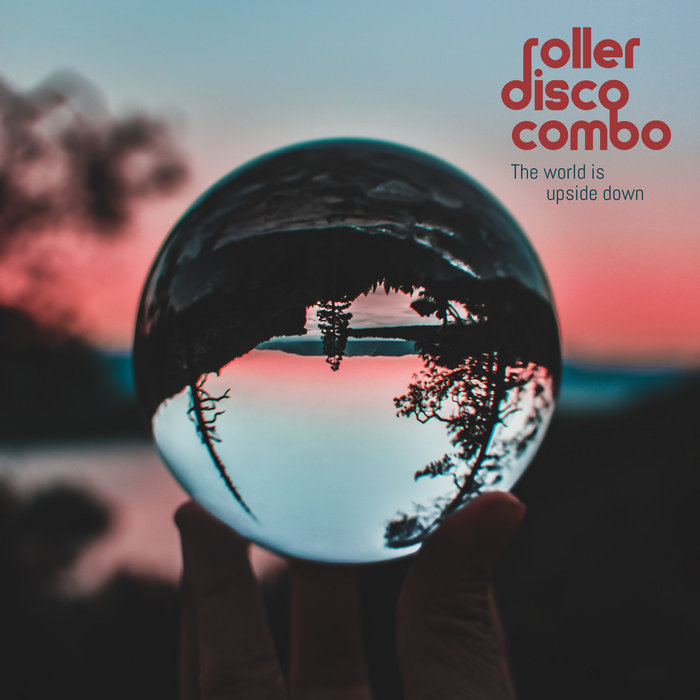 The world is upside down | Roller Disco Combo