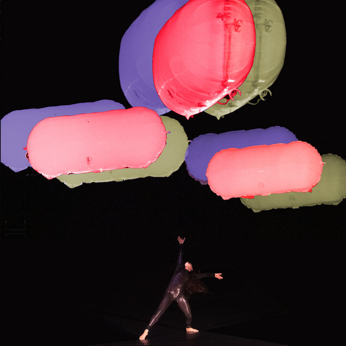 Floating in dancing lights | Luca Magni