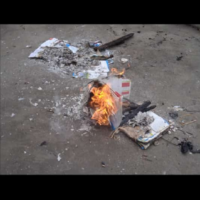 Nine Ears and No Tails | Ræntgen | Devoid of Records Records