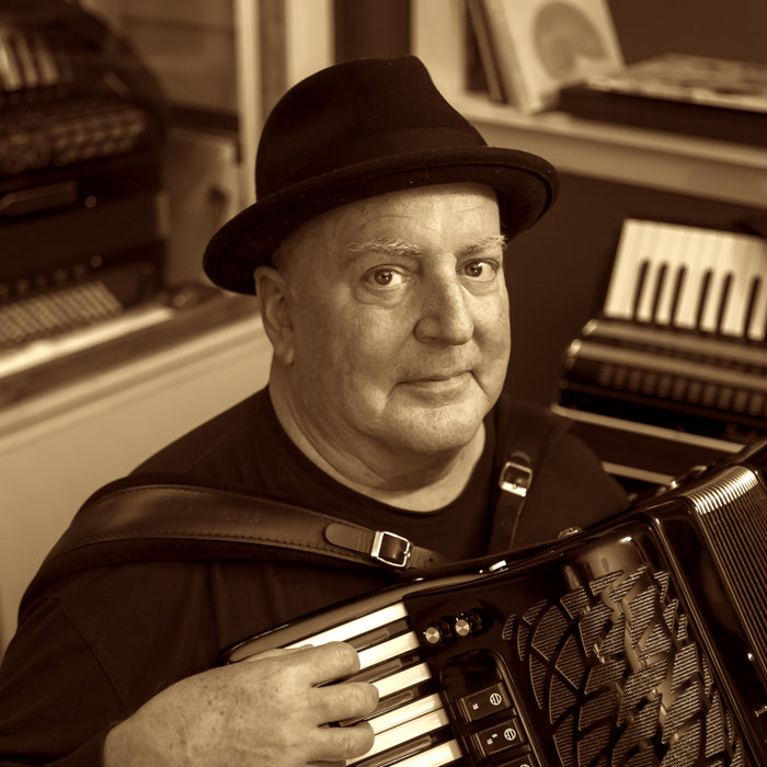 Christopher Haynes: In 3 | Christopher Haynes