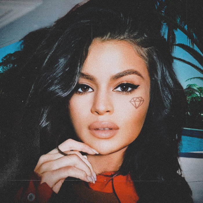 Sensitivity | Lucia Cole