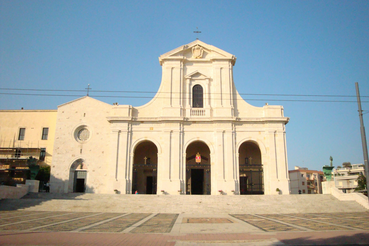 Basilica di Bonaria - Cagliari | Salvatore Piras | CATHEDRALS
