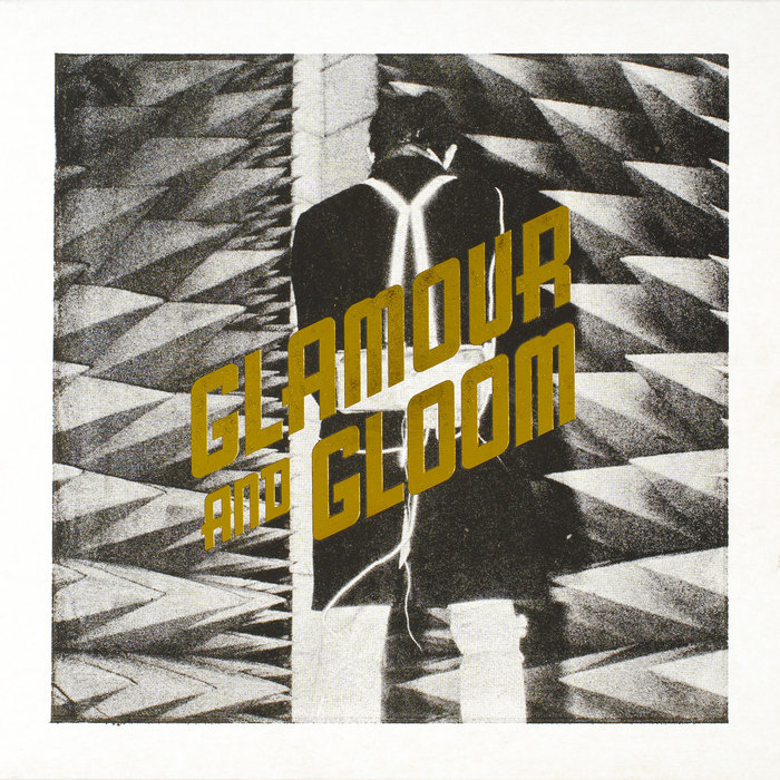 Pat | Glamour and Gloom | Latenz