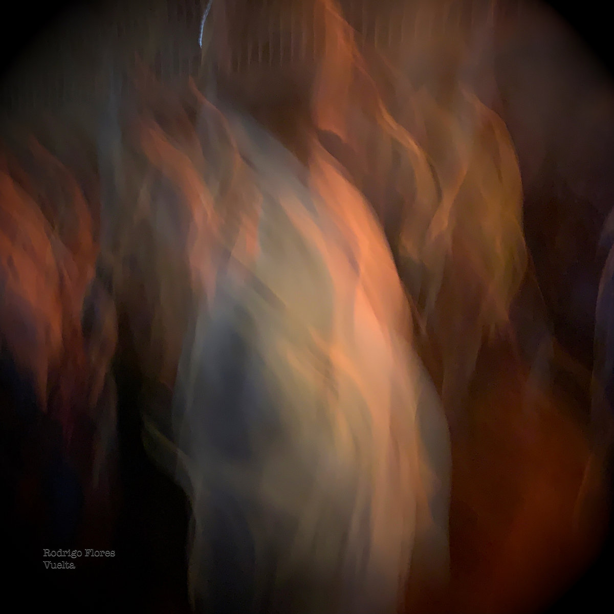 Vuelta | Rodrigo Flores