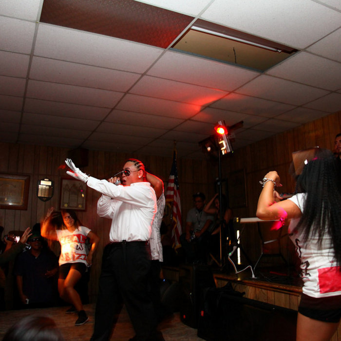 Fly High | Iveezy, Cell, Longsleeve & J Bizz | jbizz