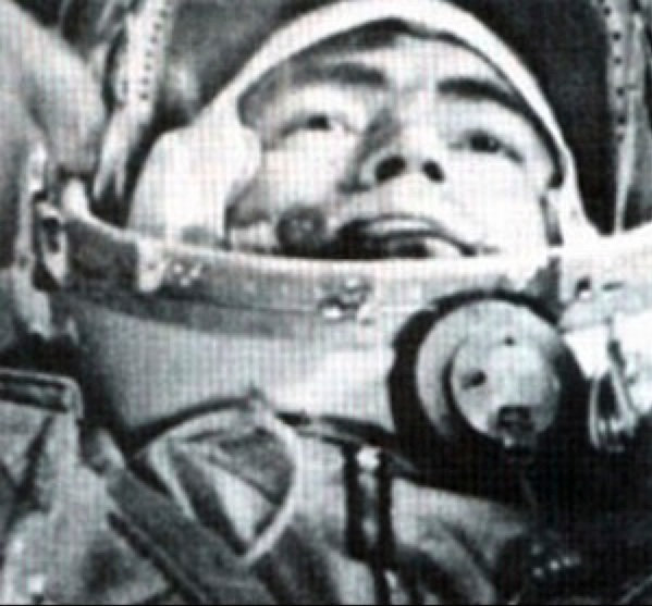 Transmissions From Torre Bert | Lost Cosmonauts | fastbuck