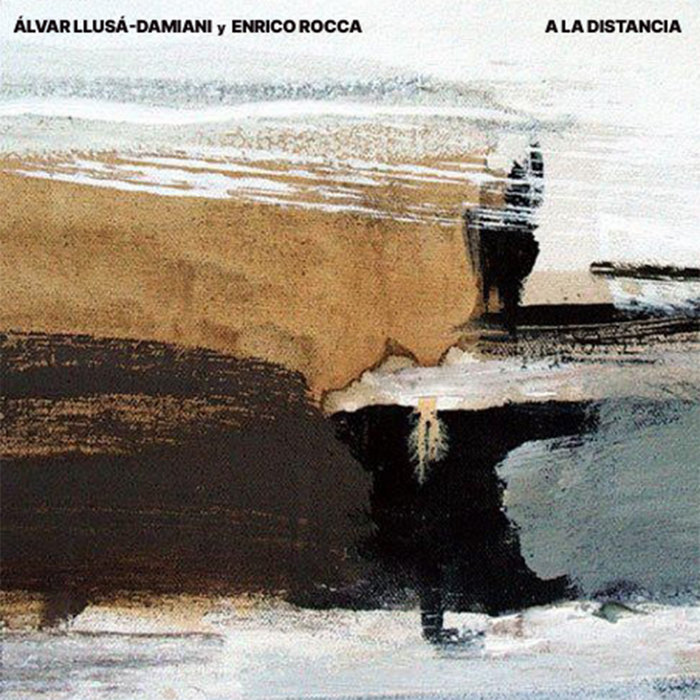 ÁLVAR LLUSÁ-DAMIANI y ENRICO ROCCA - A la Distancia - (2025) | VIAJERO ...