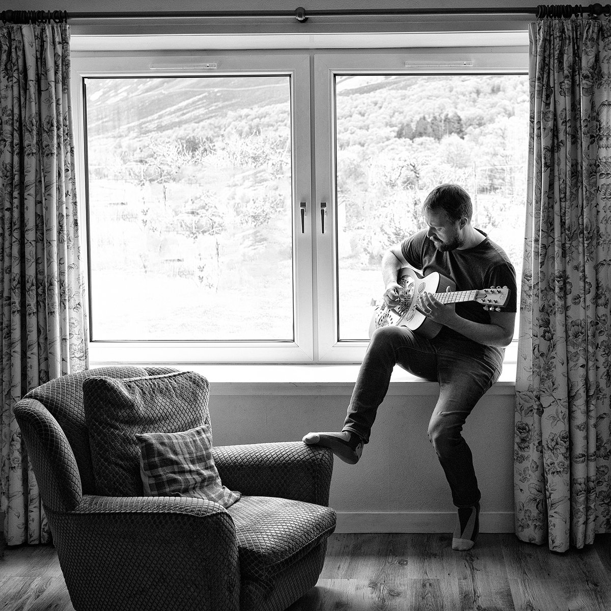 The Dobro Sessions | Dan Barr