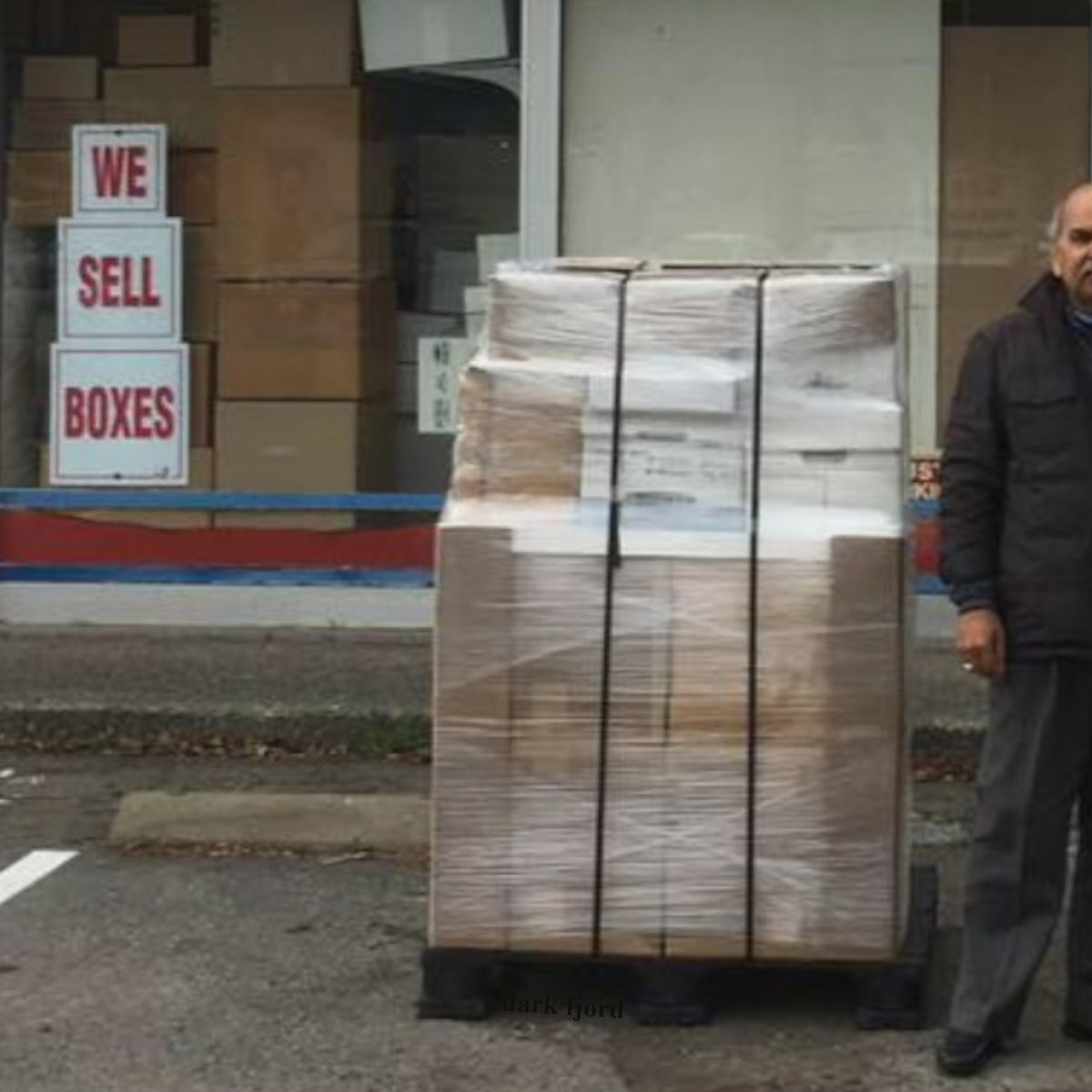 WE SELL BOXES | darkfjord