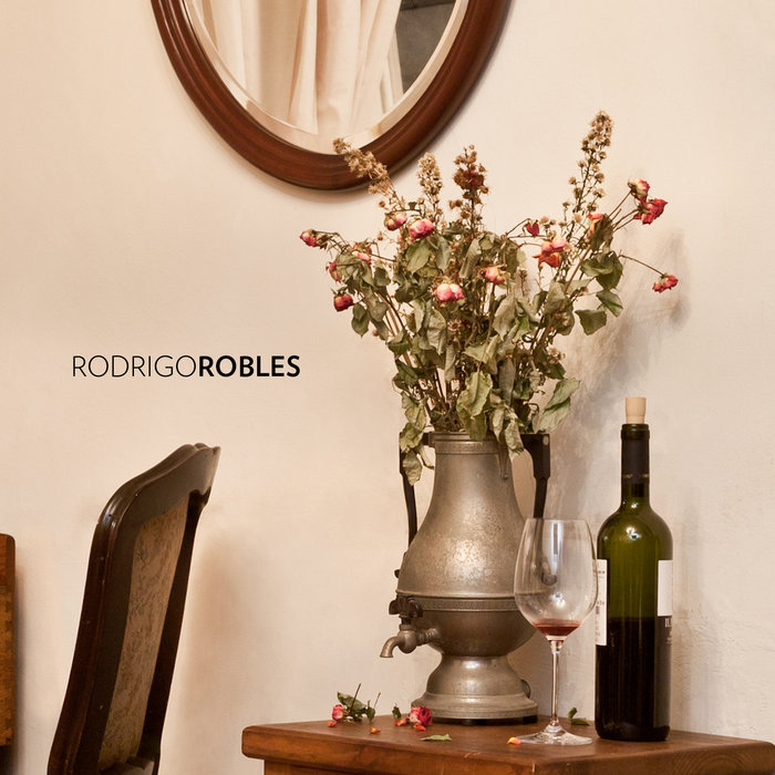 EP | RODRIGO ROBLES