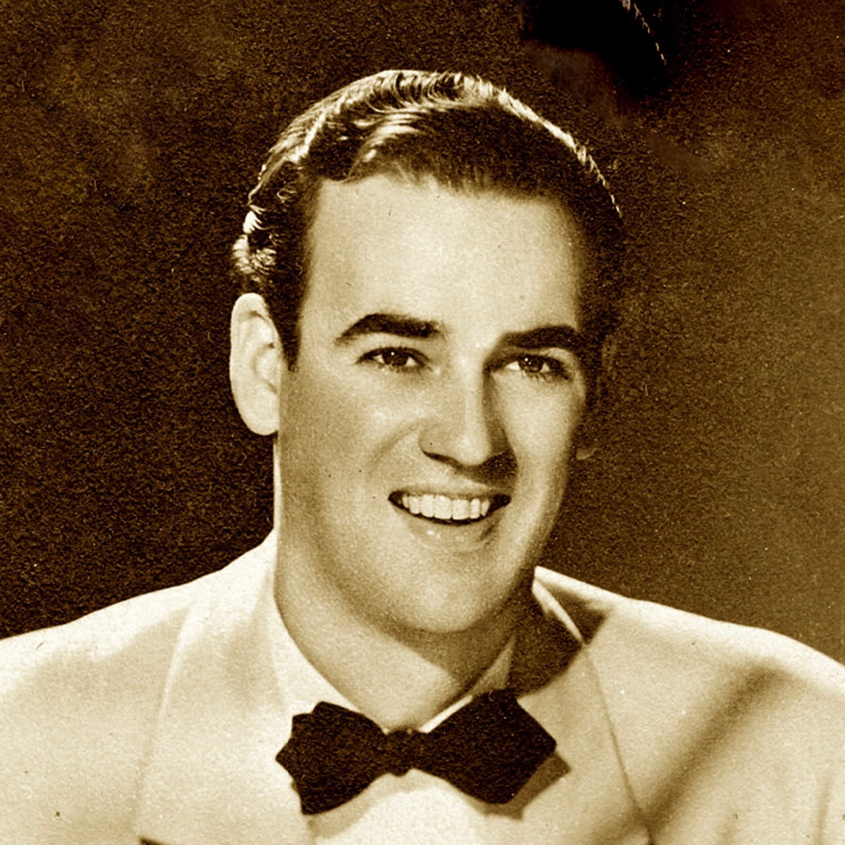 Christmas In Paradise | Paul Page and the South Point Hawaiians | Paul Page