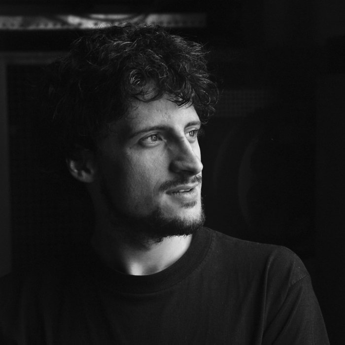 _blank | eraze the borders