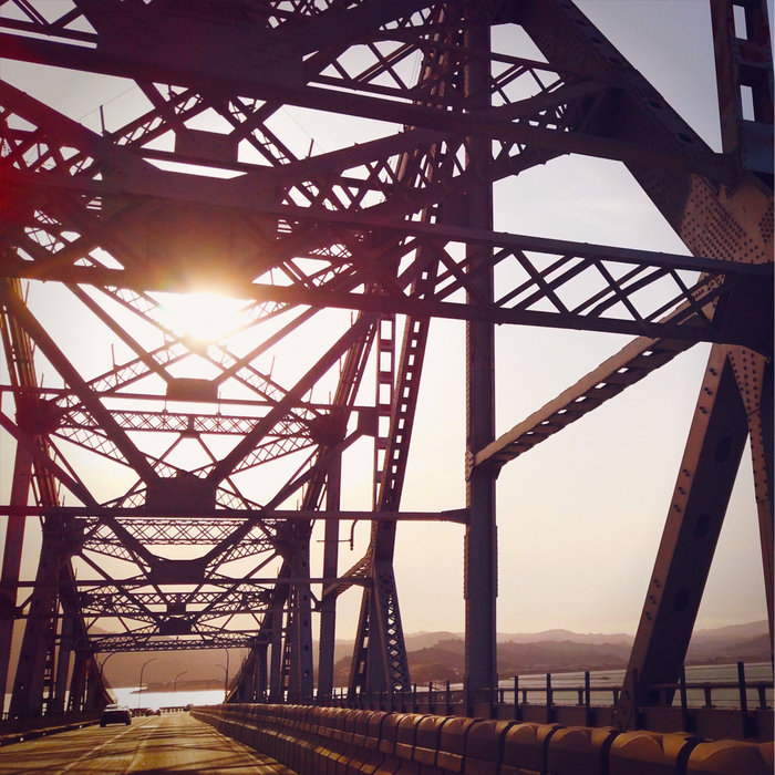 Facing West / Facing East | Glo Phase