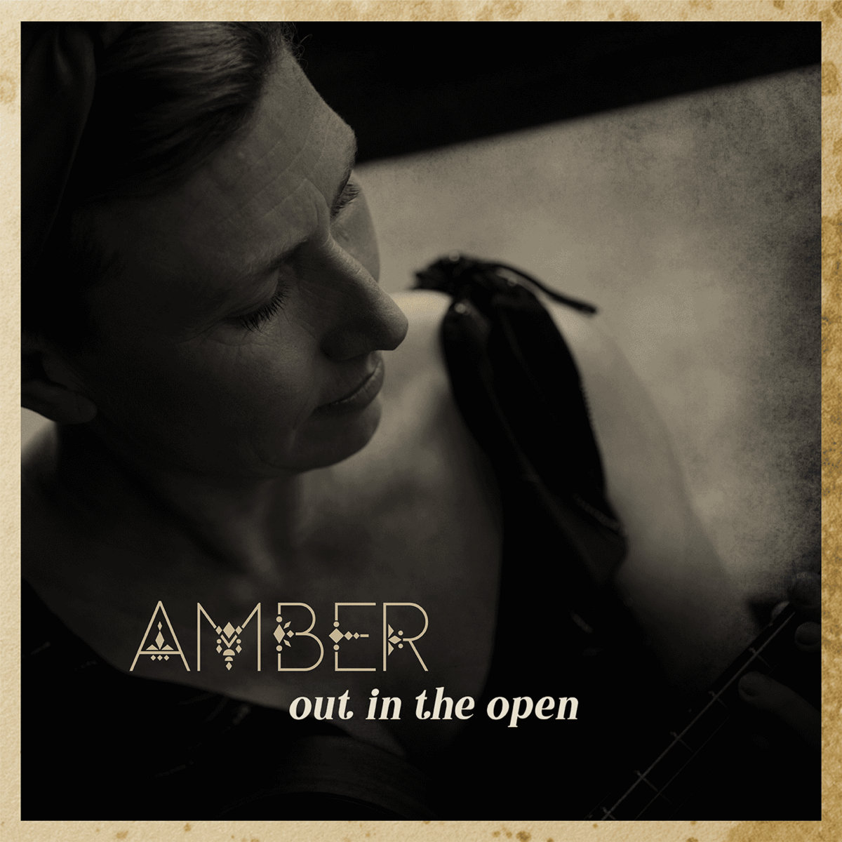 Out In The Open EP | Amber Kenny