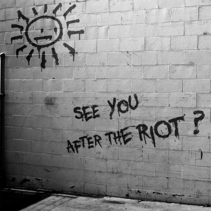 smile | the mighty sun