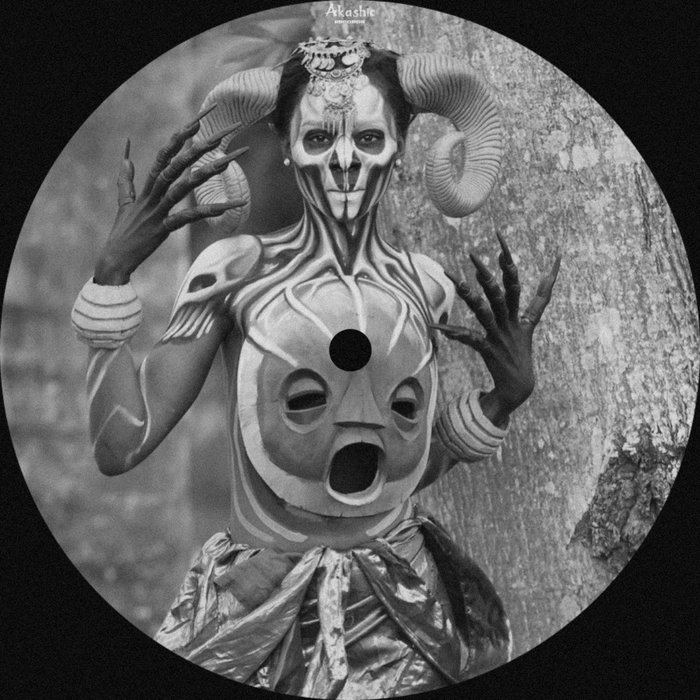 Chisari - Land of Drizzle (Incl. Nicolas Vogler & Fhase 87 Remix ...
