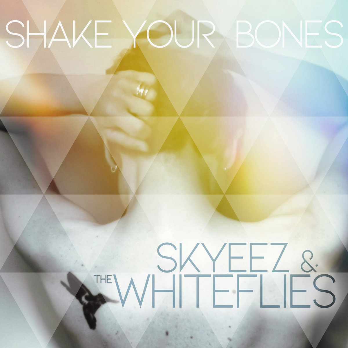 Shake Your Bones | Skyeez & The Whiteflies