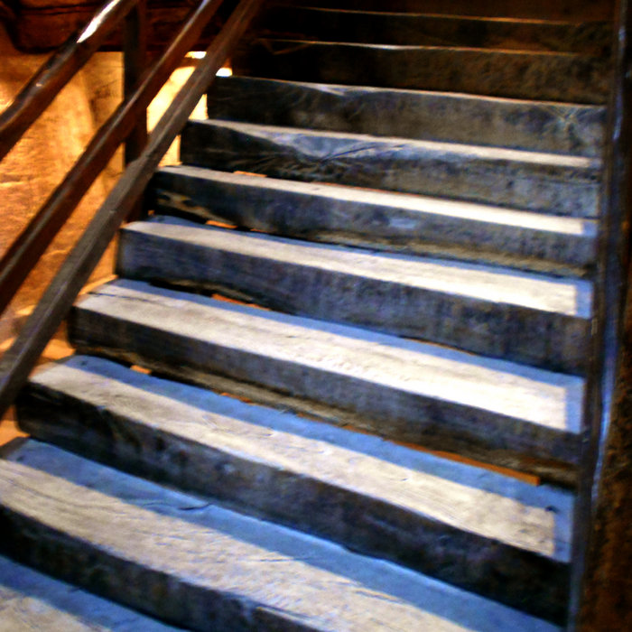 Mind the step (virtual stairs part 1) | Naing Naing