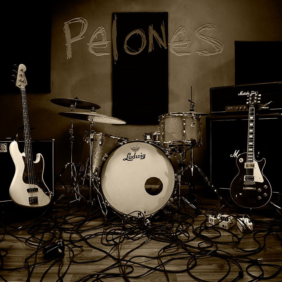 Sambuche de Pasto | PELONES | pelones