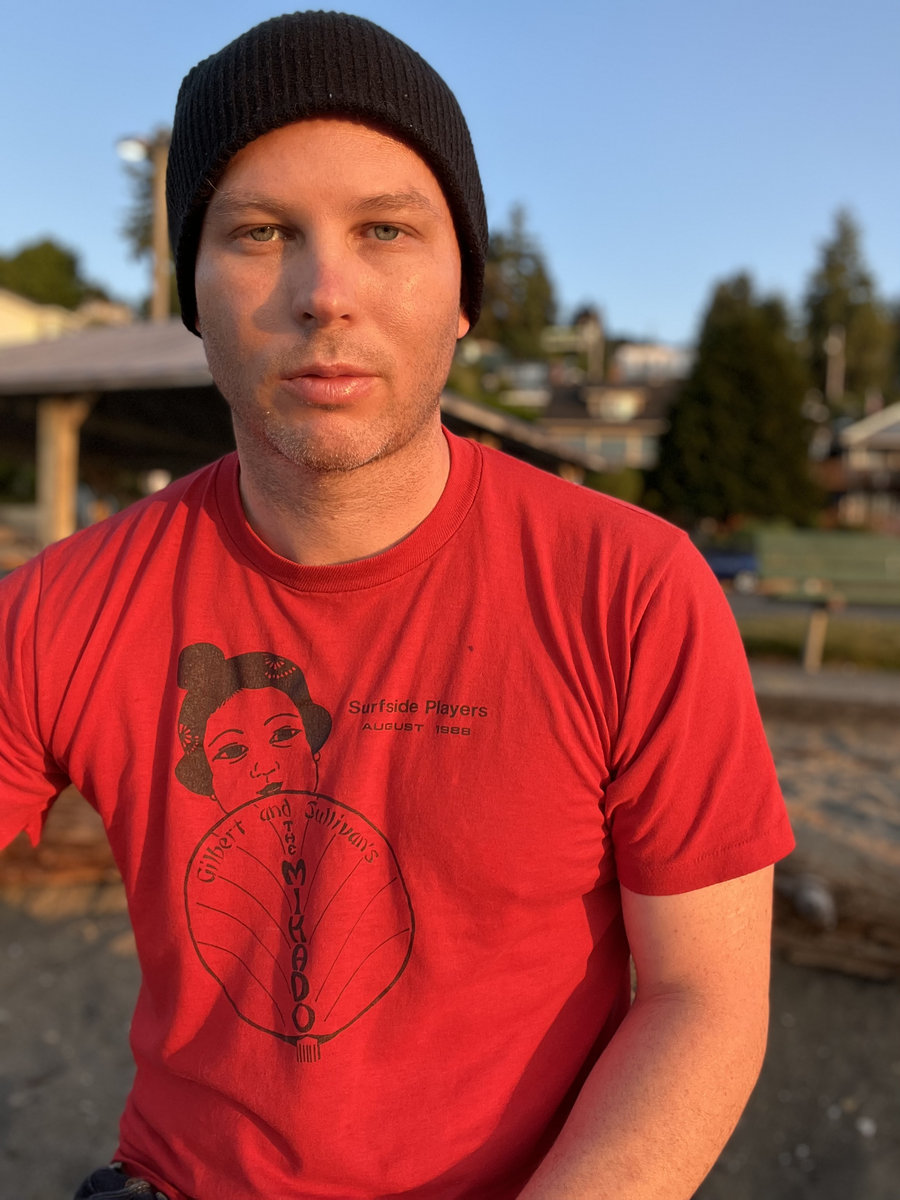 Beyond Graves | Daniel Lucier