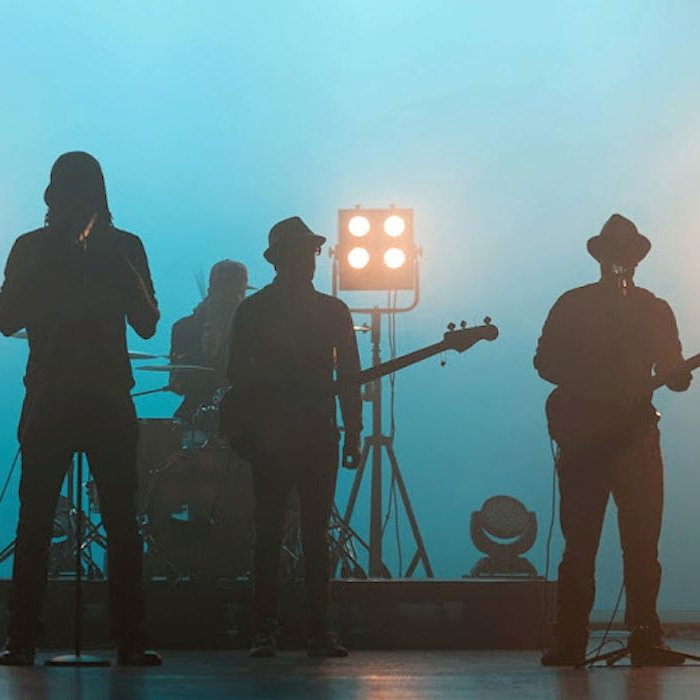 Pretty Little Brown Haired Girl | The PFP