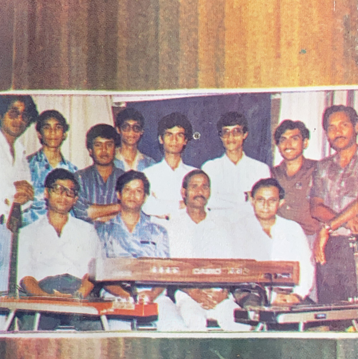 Shadhinata Ek Golap | Zither Hawaiian