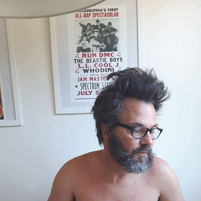 Dusty man with dust vinyls | Lord69