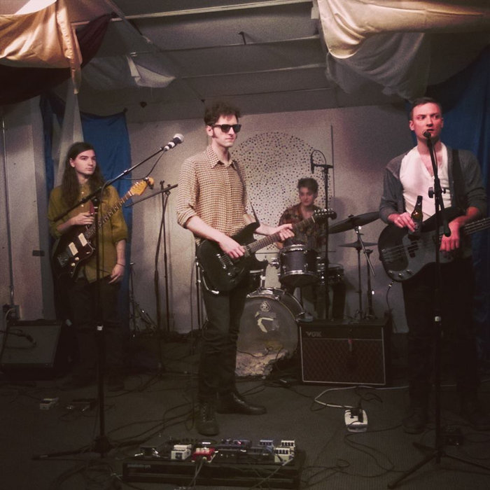 Flash Flash Comfort 10-2-15 | Flash Flash Comfort | The VCR