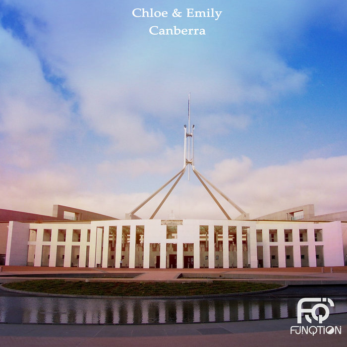 Canberra | Chloe & Emily | Chloe