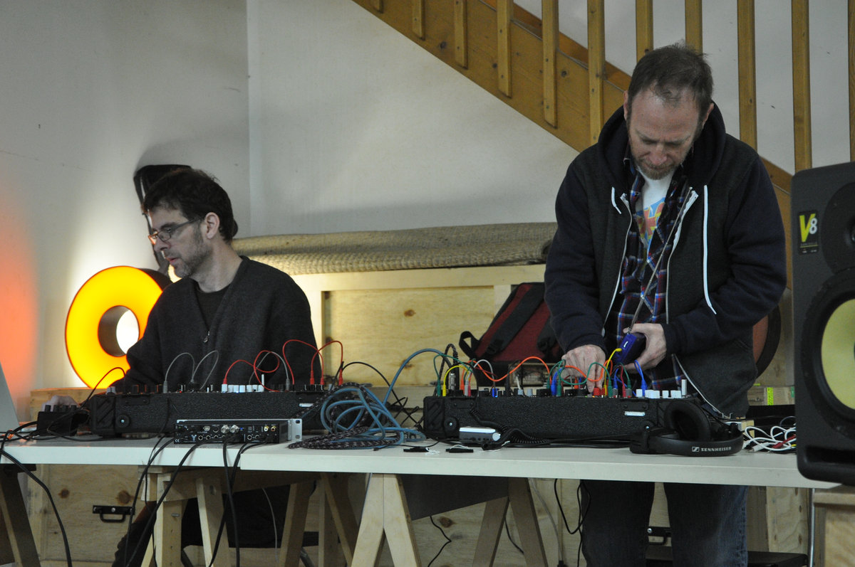 With Steve Roden, live Bordeaux 2014 | Stephen Vitiello