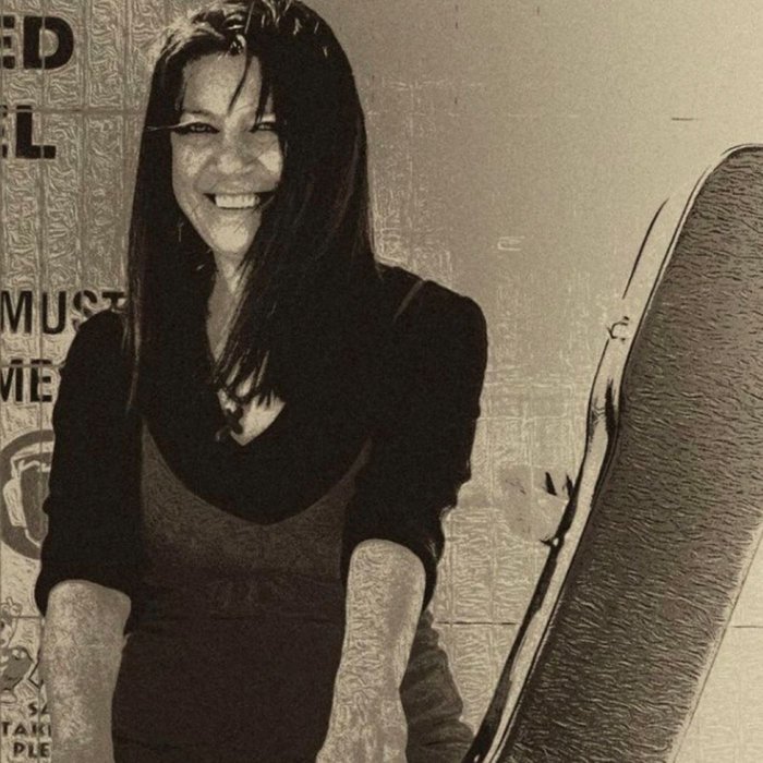 MINDS CORRUPT | Shelley Wright