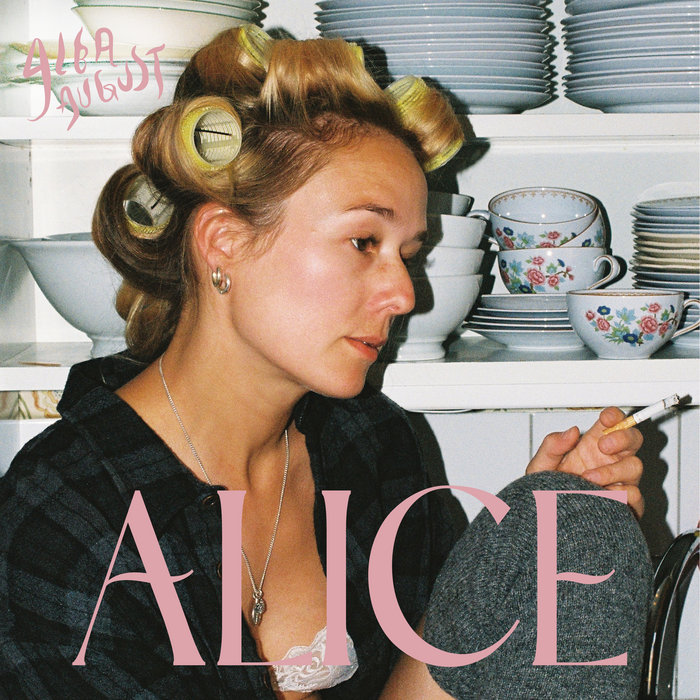 Alice | Alba August