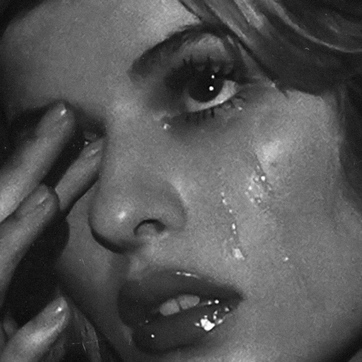 Girl Crying Tumblr Photography