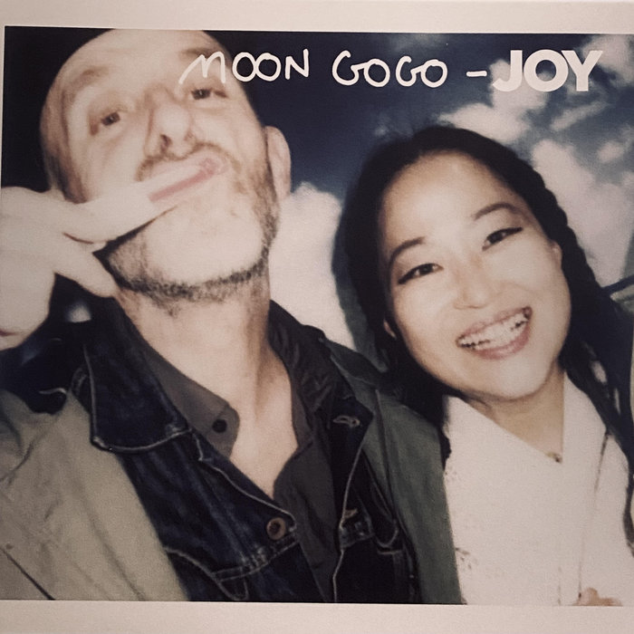 JOY | MOON GOGO | E'Joung-Ju